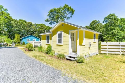 Bright Cottage Close to Bayside Beaches | North Eastham, MA ...