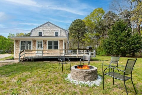 4 Mins to Bayside Beaches | North Eastham, MA | VacationRenter
