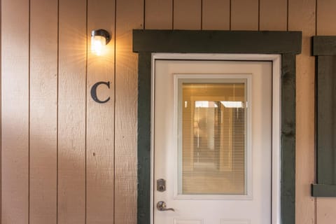 The Yellowstone Hideaway Unit C | West Yellowstone, MT | VacationRenter