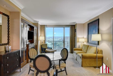 MGM Signature-06-714 1Br 2Ba Balcony Suite | Las Vegas Strip | VacationRenter