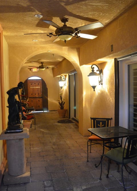 Milos Inn | Boulder City | VacationRenter