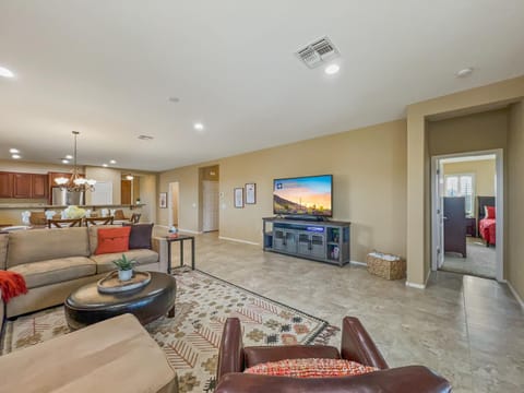 Isaiah Gilbert | Gilbert | VacationRenter