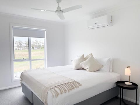 Spring Street Retreat - 56 Spring Street | North Wagga Wagga ...