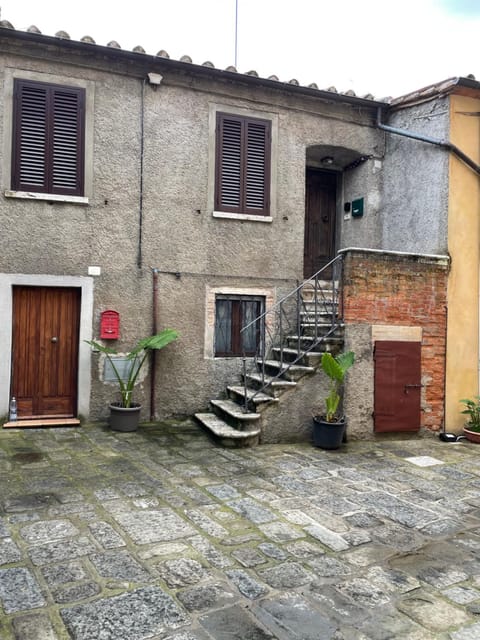 Casa Vacanze Da Vayna | Manciano | VacationRenter