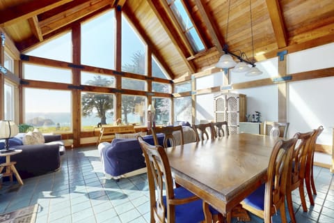 Bella Mare | Elk | VacationRenter