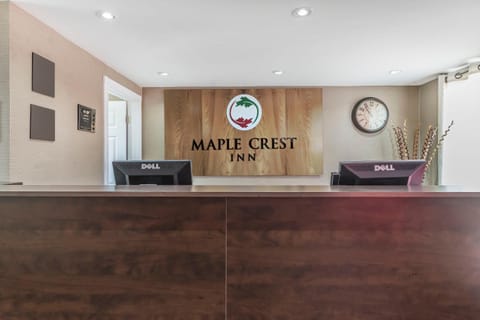 Maple Crest Inn | Kingston | VacationRenter