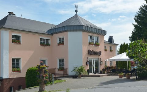 Hotel Rabennest | Freital | VacationRenter