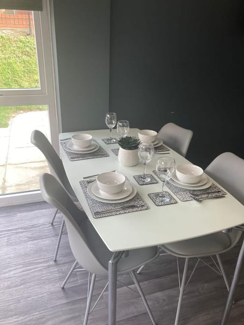 Fox Street Studios | Liverpool | VacationRenter