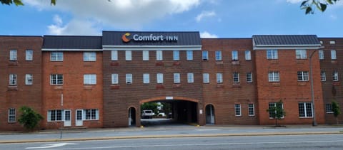 Comfort Inn Ballston | Arlington, VA | VacationRenter
