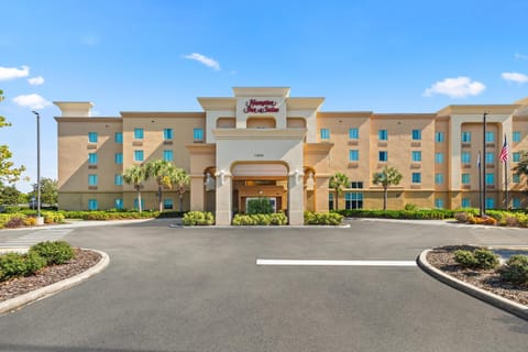 Hampton Inn & Suites Port Richey | Bayonet Point, FL | VacationRenter