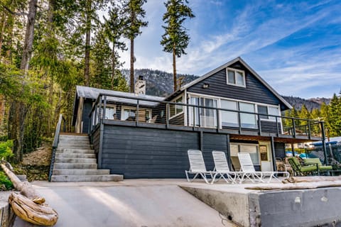 Soak Up Some Sunshine | Shrine Beach | VacationRenter