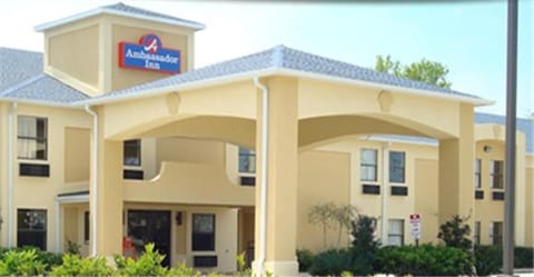 Days Inn by Wyndham Lafayette Scott | Scott, LA | VacationRenter