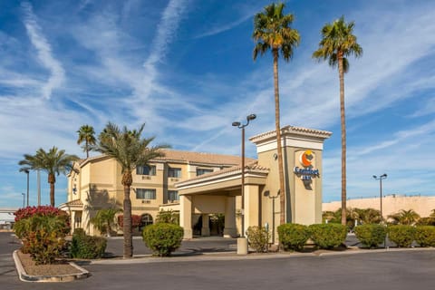 Comfort Inn West Phoenix at 27th Ave and I-I0 | Estrella Village ...