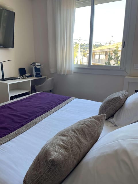 Best Western Plus Hôtel la Rade | Cassis | VacationRenter