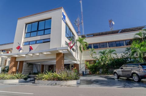 Matum Hotel & Casino | Santiago de los Caballeros | VacationRenter