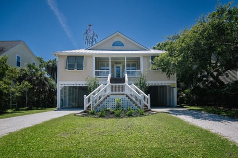 Sans Soucis (Thistle Dew) | Edisto Beach | VacationRenter