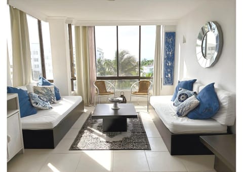 Apartamento con Vista al Mar - Edificio Commodore , APTO 501 | San Andres | VacationRenter