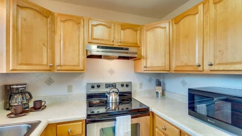 Old Savannah Charm on The Marsh-Talahi Island | Wilmington Island, GA ...