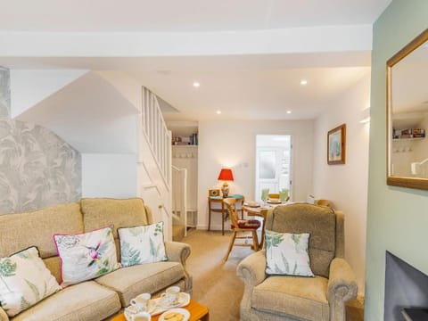 Quince Cottage | England | VacationRenter