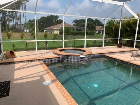 Shangri-La - Private Villa with heated pool and spa - sleeps 6 ...