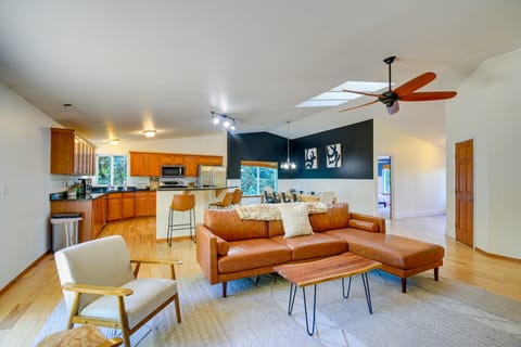 Gig Harbor Vacation Rental w/ Private Hot Tub! | Gig Harbor ...