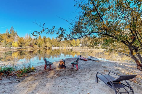 1BR Dog-friendly Lakefront Cabin w/ Canoes | Calaveras County, CA ...