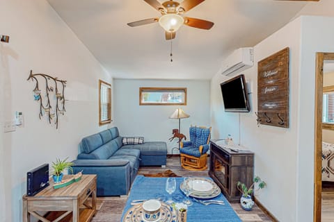 1BR Dog-friendly Lakefront Cabin w/ Canoes | Calaveras County, CA ...