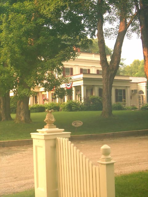 Arlington Inn | Arlington, VT | VacationRenter