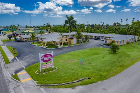 Everglades City Motel | Everglades City, FL | VacationRenter