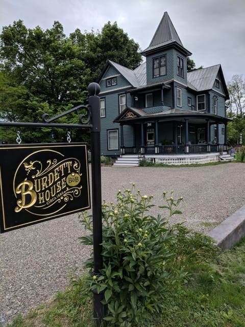 Burdett House Bed & Breakfast | Burdett, NY | VacationRenter