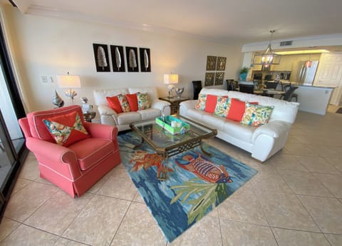 Sanibel Harbour Resort Bay View Tower 535: Beachfront vacation retreat ...