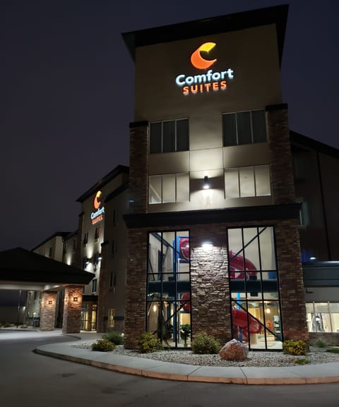 Comfort Suites Saskatoon | Saskatoon | VacationRenter