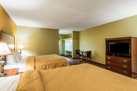 Quaint Inn & Suites | McHenry, MD | VacationRenter