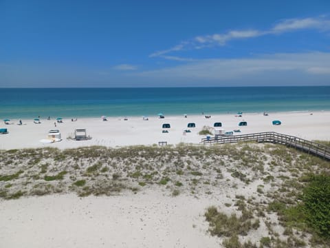 Treasure Island Beachfront Condo | Treasure Island | VacationRenter