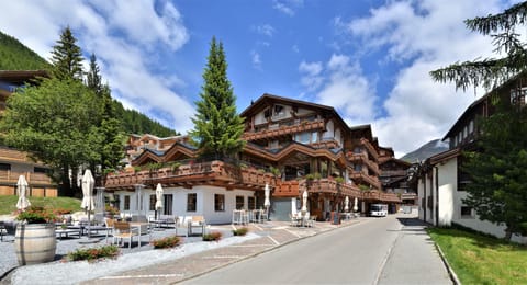 Walliserhof Grand Hotel & Spa | Saas-Fee | VacationRenter