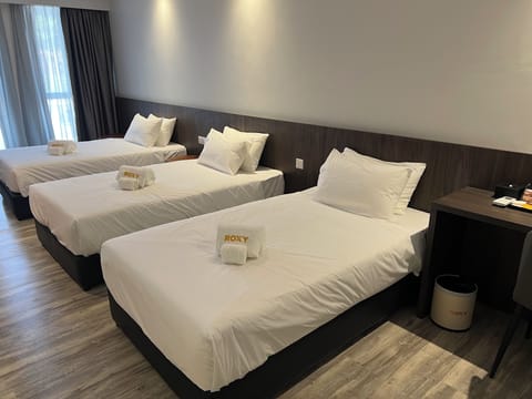 Roxy Hotel Siniawan | Kuching | VacationRenter