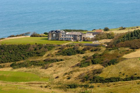 Grand Villa Heights | Ravenscar | VacationRenter