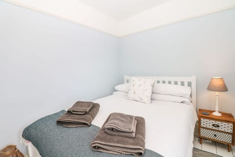 Cool Stone Cottage | Bideford | VacationRenter