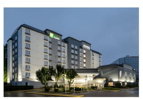 Holiday Inn Express Federal Way Seattle South, an IHG Hotel | Federal ...