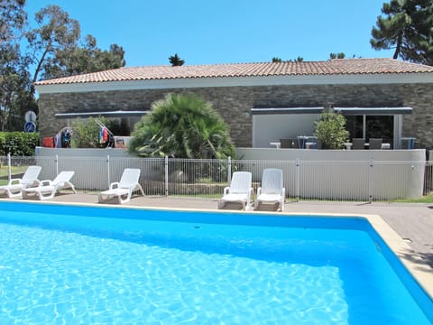 Moderno appartamento di 3 stanze con terrazza in FR, wifi incluso ...