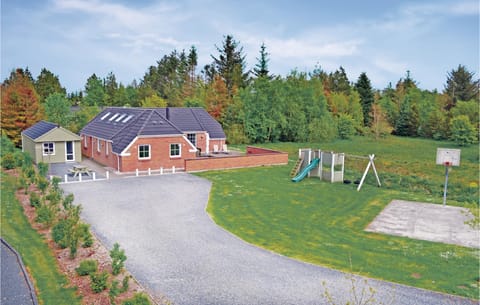 | Oksbøl | VacationRenter