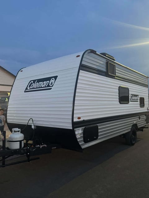2025 Keystone RV Coleman Coleman | Moses Lake, WA | VacationRenter