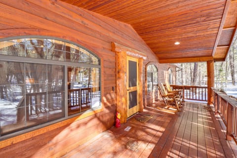 Stunning Pinetop-Lakeside Cabin: Ski, Golf, Hike! | Pinetop-Lakeside ...