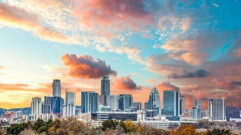 Landing at Bridge at Henley - 1 Bedroom in Montopolis | Montopolis ...