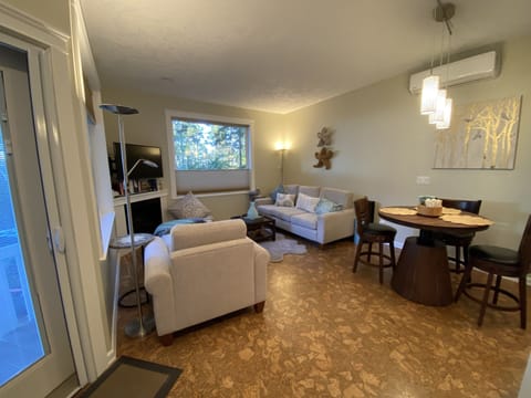 Welcome to a week at the beach - Kye Bay Nest - relax, restore, and ...