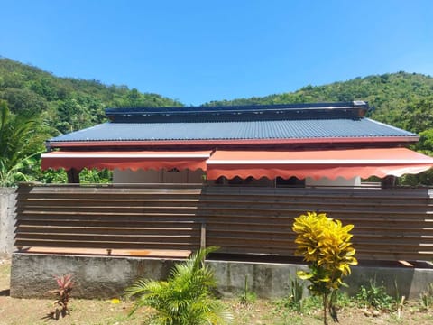 Bungalow à Deshaies à 5 min de la Plage | Deshaies | VacationRenter