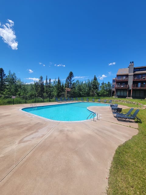 Ski-In\/Ski-Out Townhome, Indoor\/Outdoor Pools | Lutsen | VacationRenter