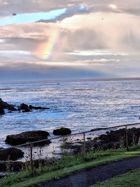Whales Pointe Resort on the Oregon coast. 3-bedroom oceanfront corner ...