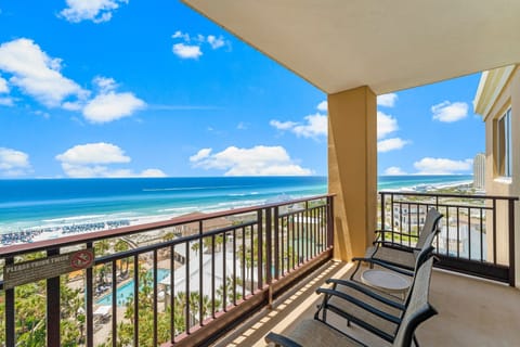 Vistas del Golfo desde sus 2 balcones privados de Westwinds! Servicios ...