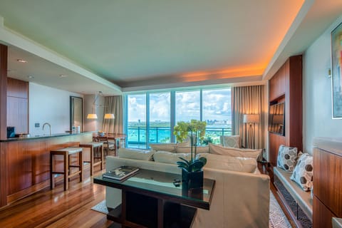 One Bal Harbour Hotel and Resort, Deluxe 2 bedroom private unit @ the ...